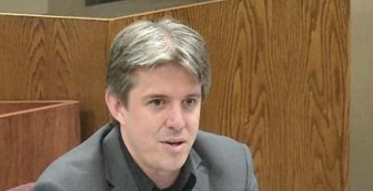 Pray for this Hero at the Center of the Arizona Audit - Intercessors ...