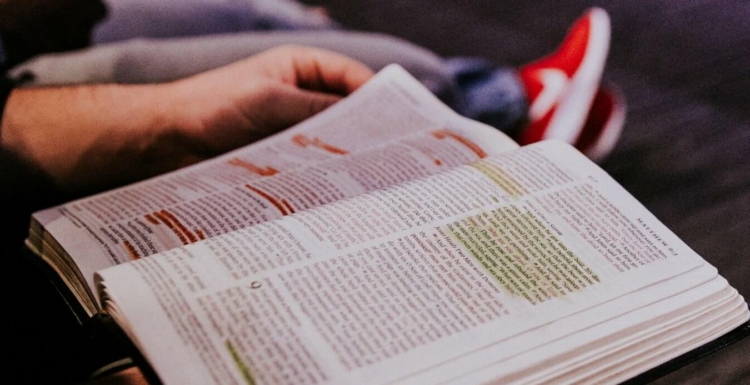 Good News! Bible Class for Schools - Intercessors for America