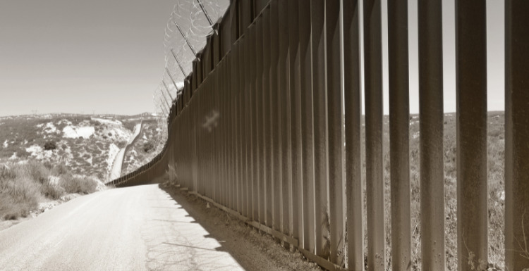 Cartel Targets Illegal Border Crossers - Intercessors for America