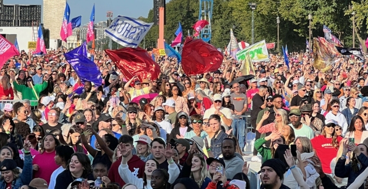 Hundreds of Thousands Gathered in DC for Prayer and Repentance ...